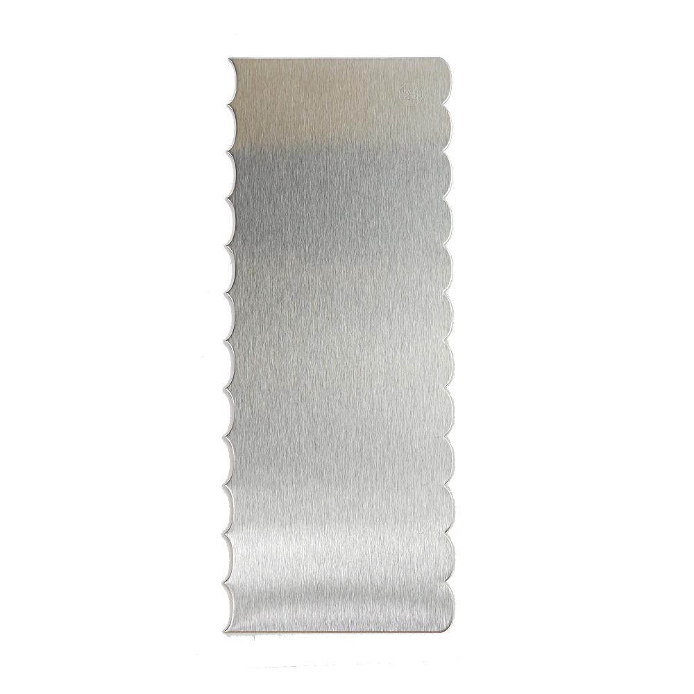Artigee Scalloped Edge Cake Scraper Large 1 ct | Tool for decorating ...